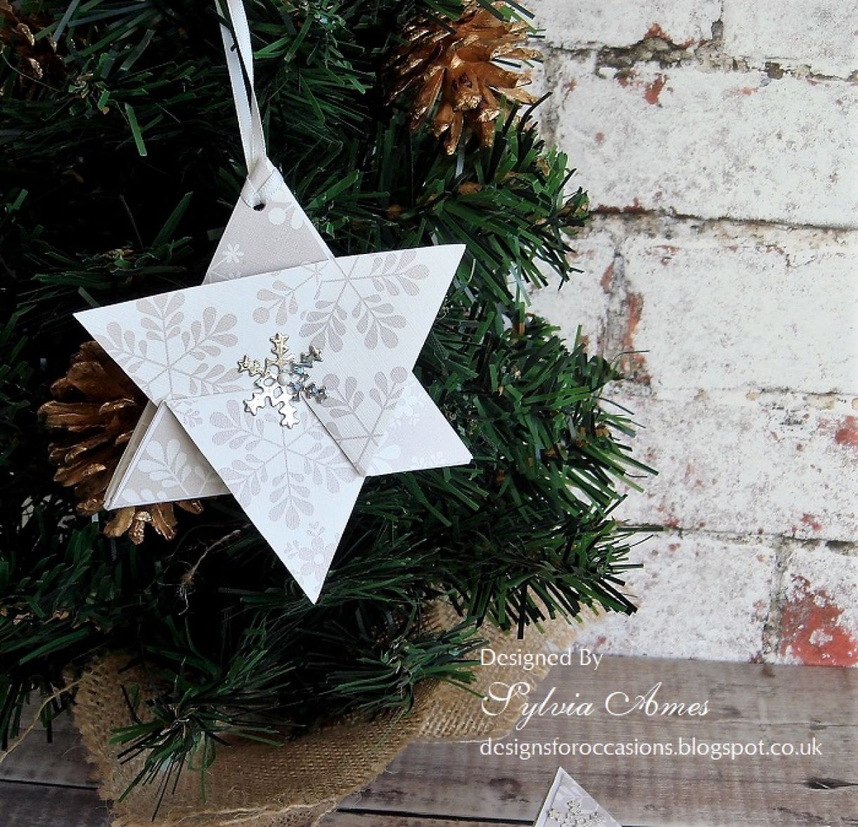 Triangle Star Fold Christmas Card Tutorial