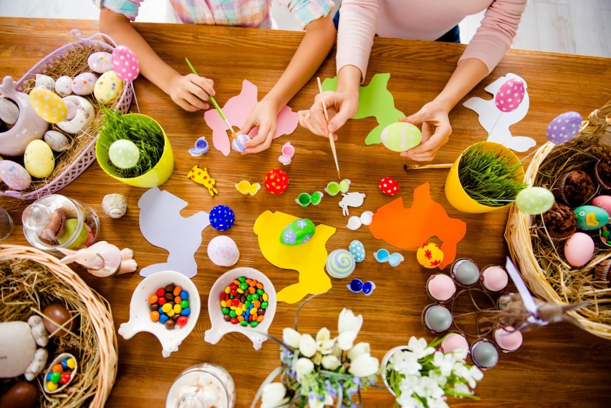Craft Yourself an Egg-Tastic Easter